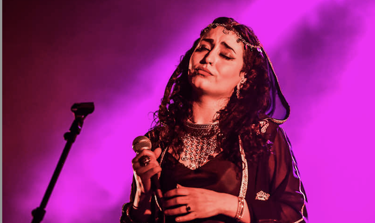 Orange Blossom au Transbordeur : l’exceptionnelle chanteuse syrienne ...